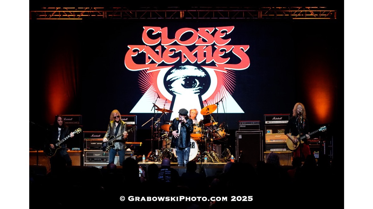 Show Reviews: – Close Enemies